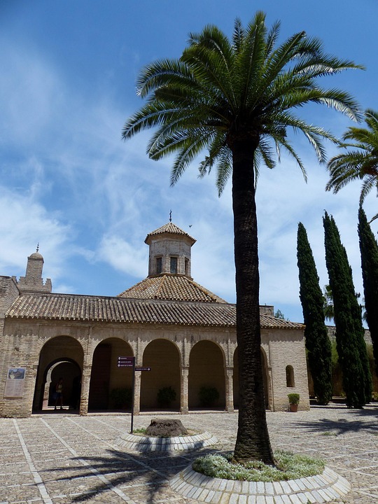 Alcazar Palace Patio - Free photo on Pixabay