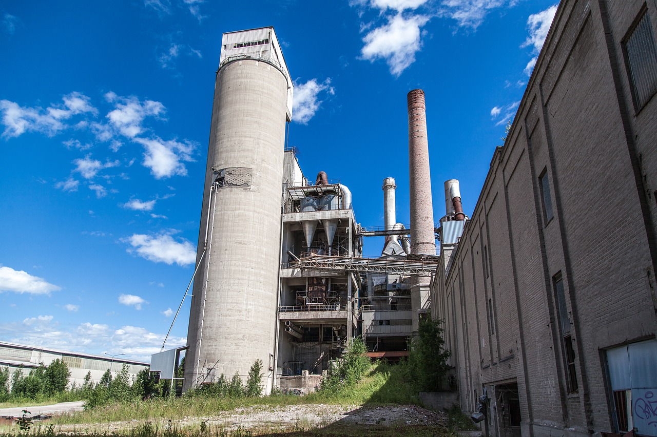 Abandoned Factory Outdoors - Free photo on Pixabay - Pixabay