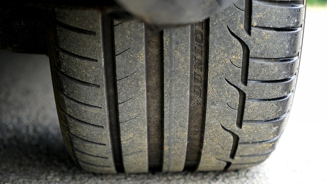 20,000+ Free Car On Road & Road Images - Pixabay
