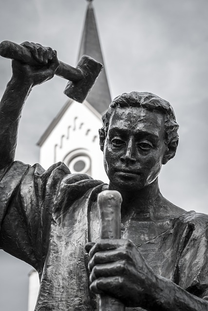 Handyman Sculpture Face - Free photo on Pixabay - Pixabay
