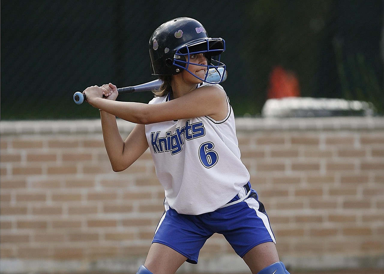 Softball Batter Female - Free photo on Pixabay