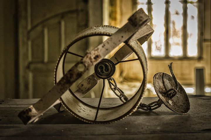 50+ Free Broken Lamp & Broken Images - Pixabay
