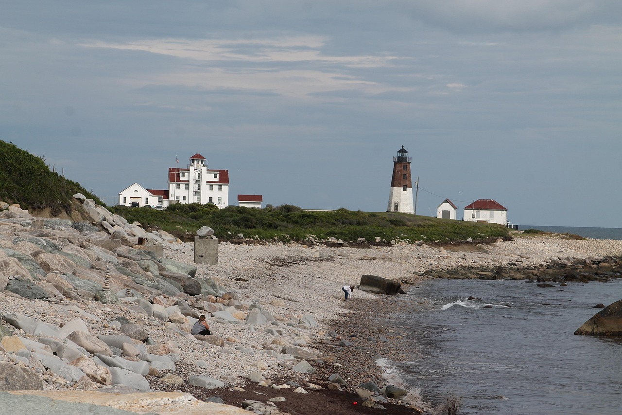 Lighthouse Shore Rhode - Free photo on Pixabay