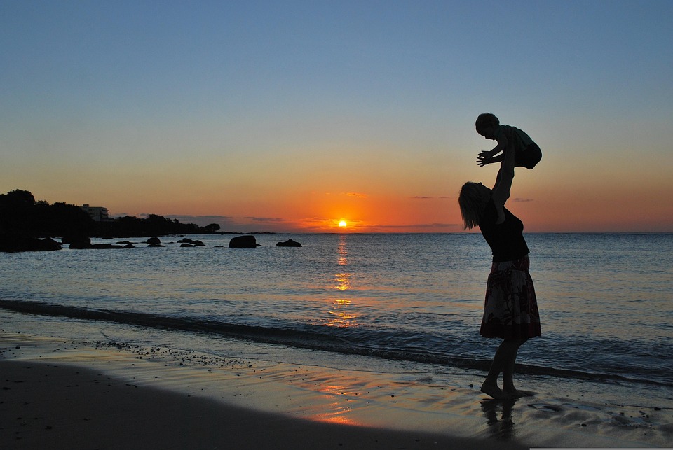 Mother And Baby Beach Sunset - Free photo on Pixabay - Pixabay
