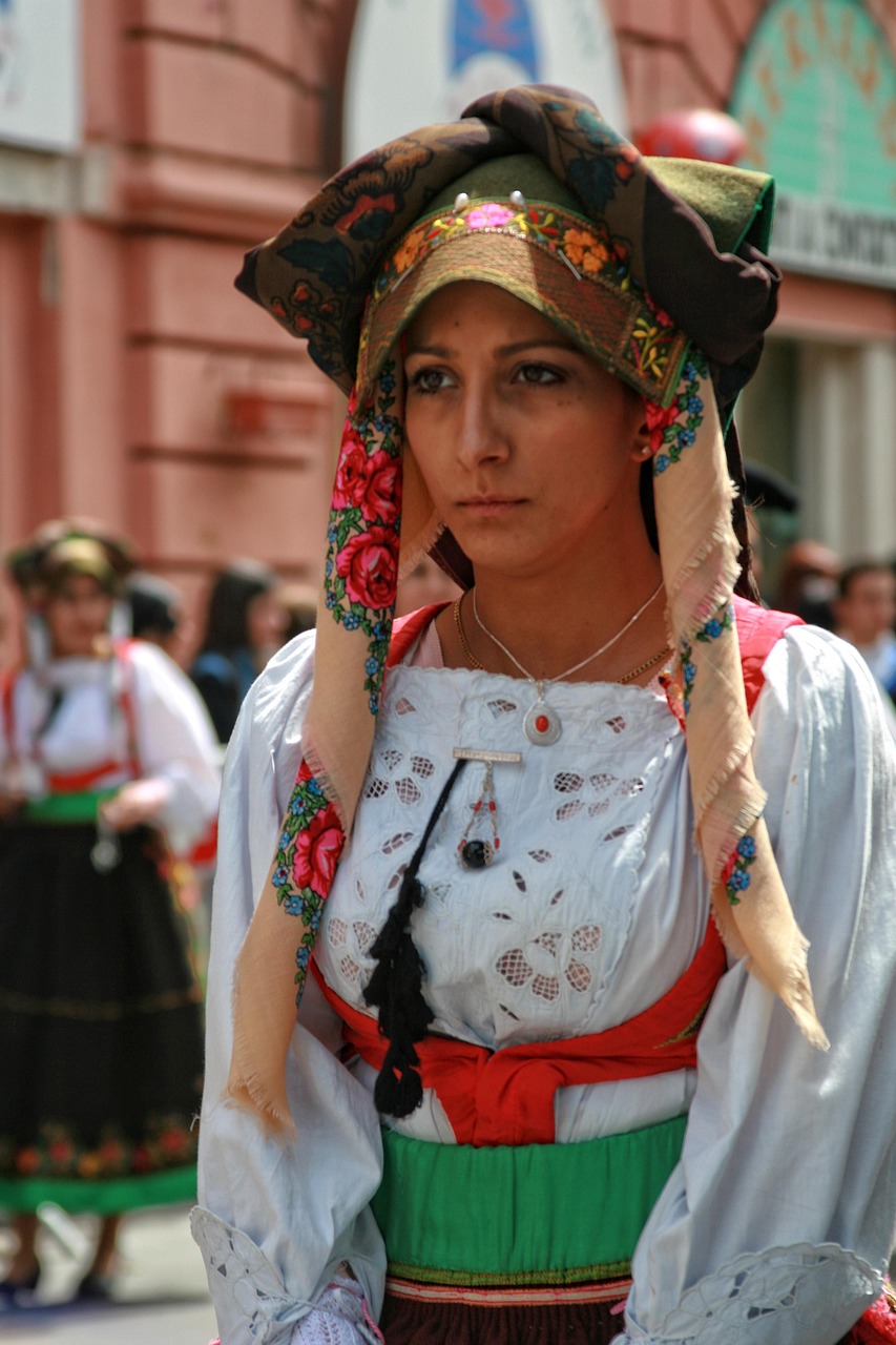 1,000+ Free Folklore & Mythology Images - Pixabay