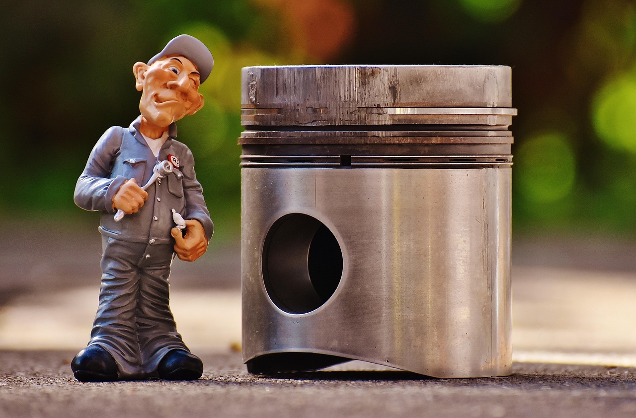 5,000+ Free Mechanic & Workshop Images - Pixabay