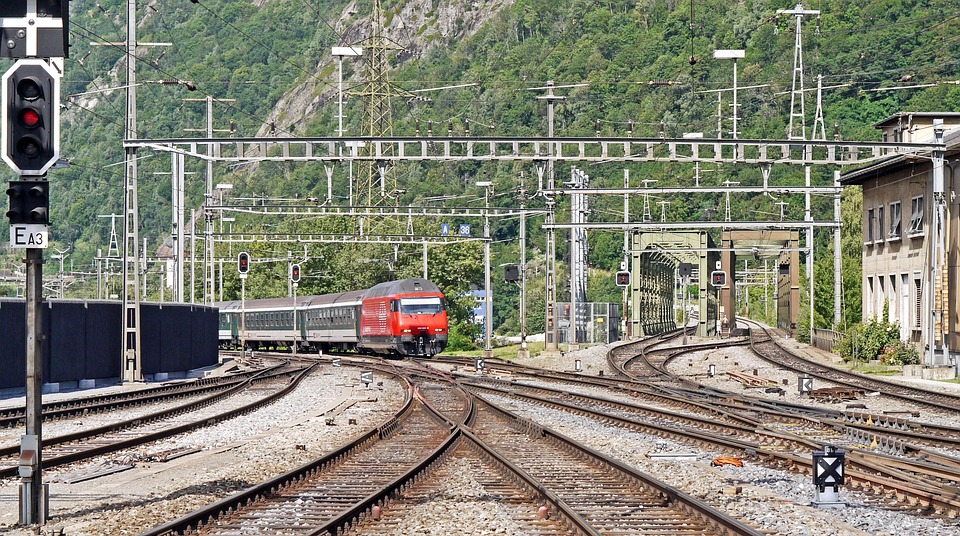Bahnhofseinfahrt Brig West Sbb - Kostenloses Foto auf Pixabay