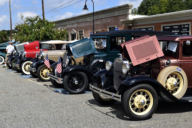 Vintage Cars Show Display - Free photo on Pixabay