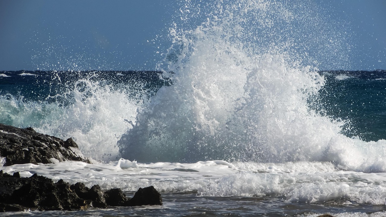 Wave Smashing Explosion - Free photo on Pixabay