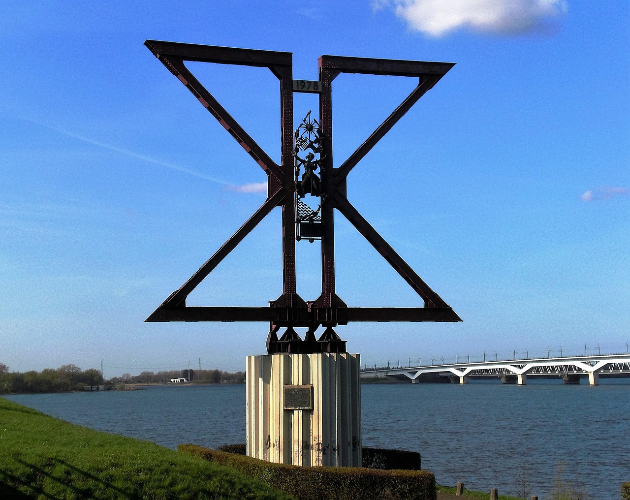 Monument Metal Memorial - Free photo on Pixabay - Pixabay