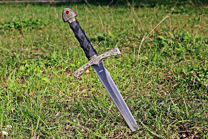 2,000+ Free Weapons & Gun Photos - Pixabay