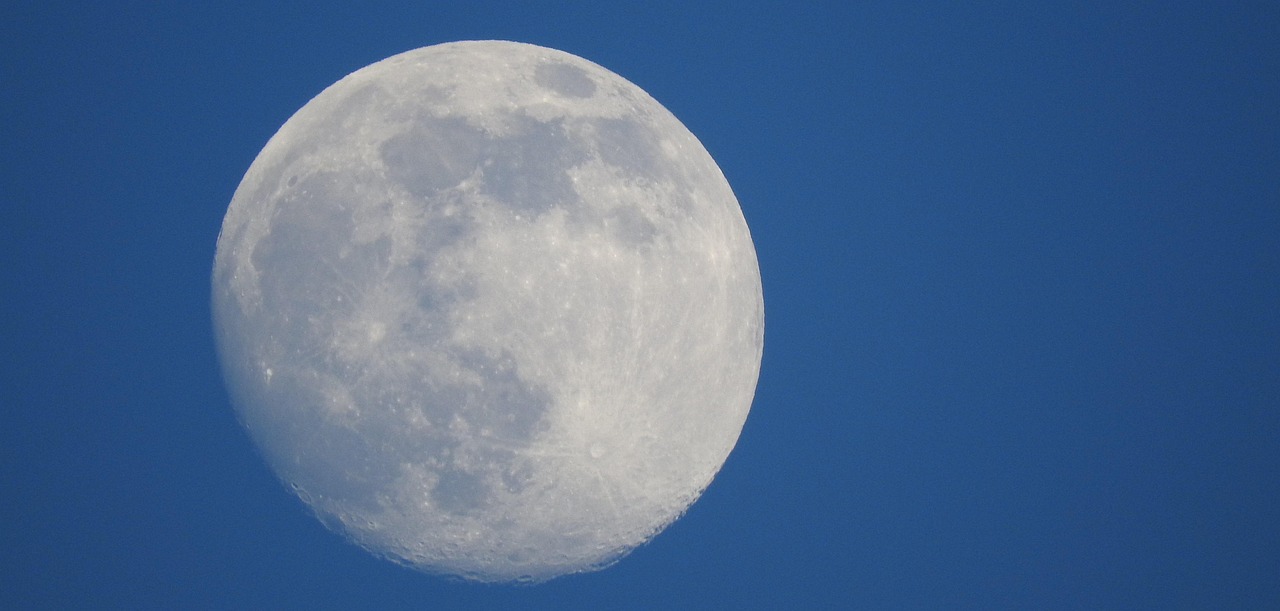 10+ Free Large Moon & Moon Images - Pixabay
