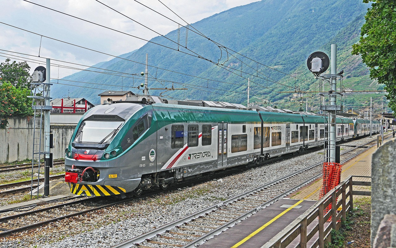 Trenitalia Tirano Regional Train - Free photo on Pixabay - Pixabay