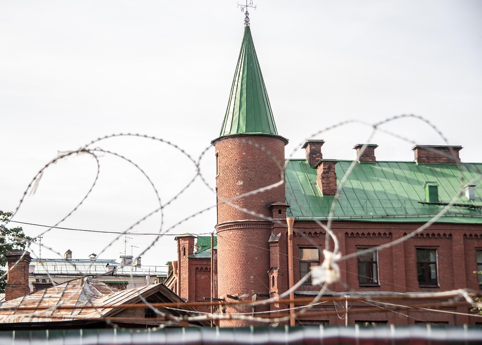 Barbed Wire Tower Brick - Free photo on Pixabay - Pixabay