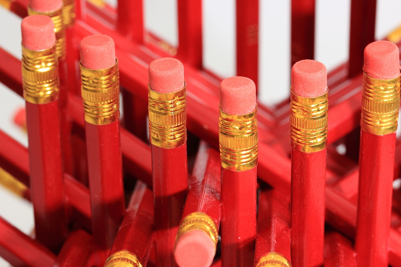 Pencil Superglue Pointless - Free photo on Pixabay - Pixabay