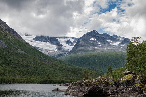 10+ Free Mountain Peek & Winter Images - Pixabay