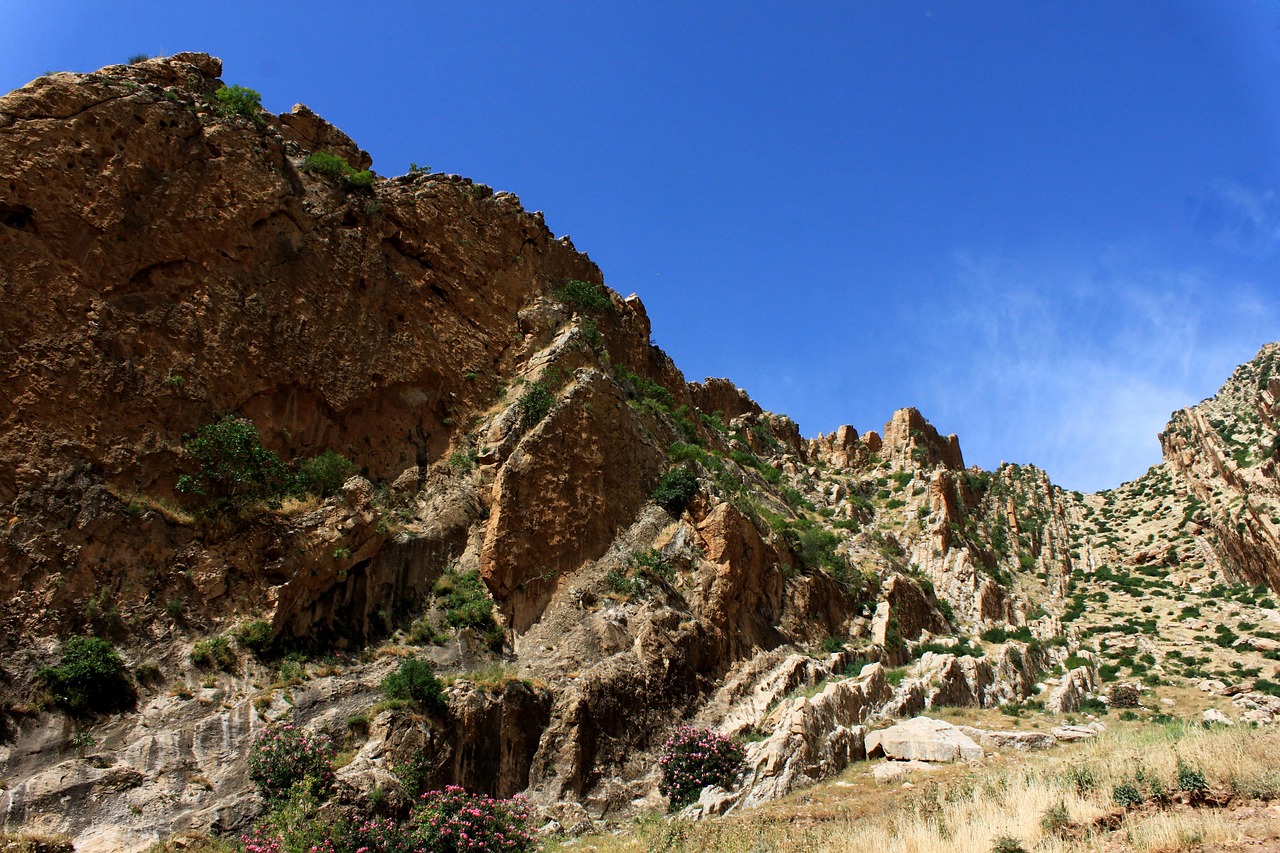 Cliff Mountain View - Free photo on Pixabay - Pixabay