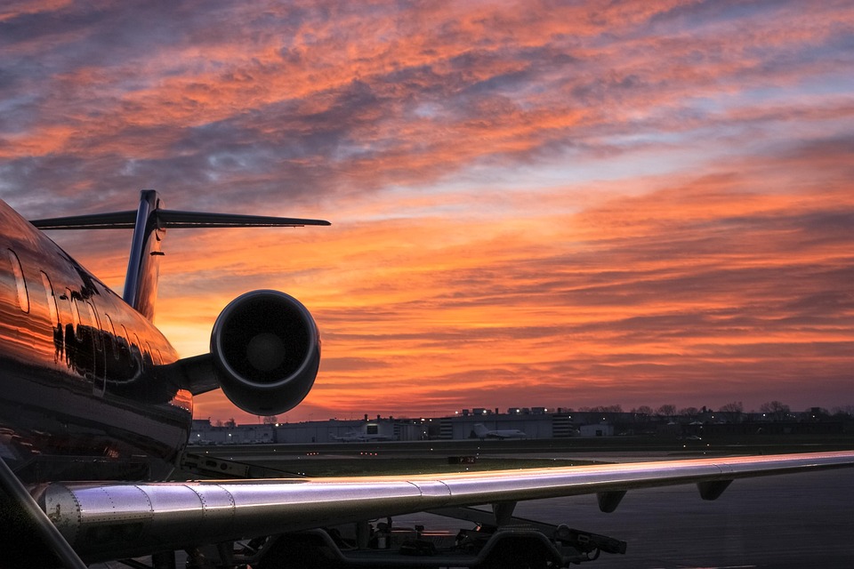 Flugzeug Fliegend Transport - Kostenloses Foto auf Pixabay
