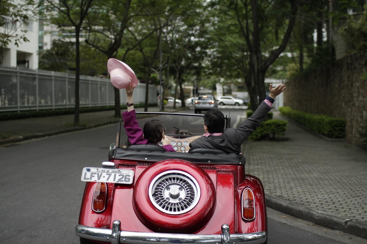 Old Timer Cabriolet Couple Just - Free photo on Pixabay - Pixabay
