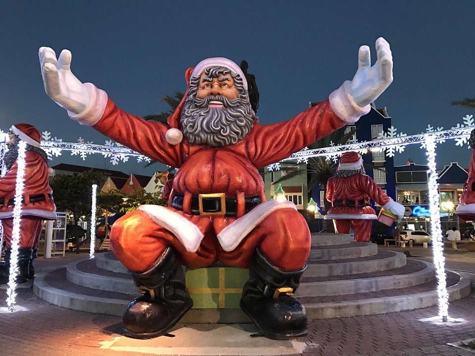 Santa Claus Nicholas Embrace - Free photo on Pixabay - Pixabay