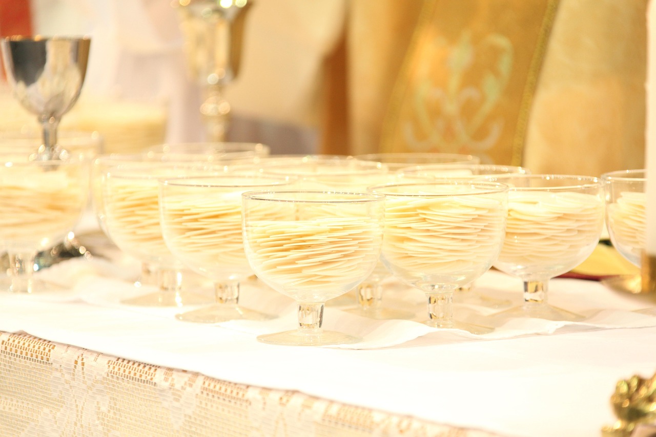 10+ Free First Holy Communion & First Communion Images - Pixabay