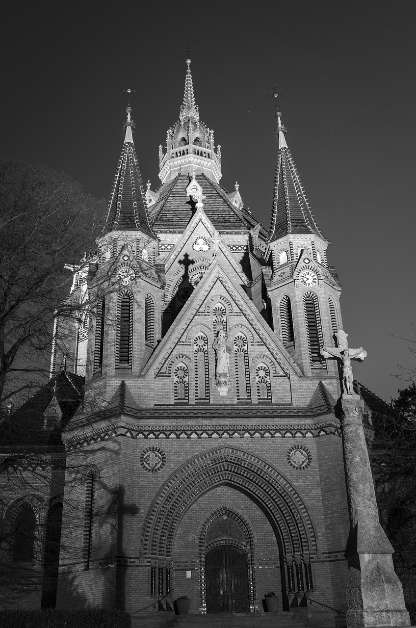 Meer dan 50.000 gratis afbeeldingen van Church Wallpaper Inside ...