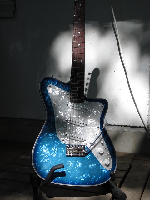 Gitarre Musik Weiß - Kostenloses Foto auf Pixabay - Pixabay