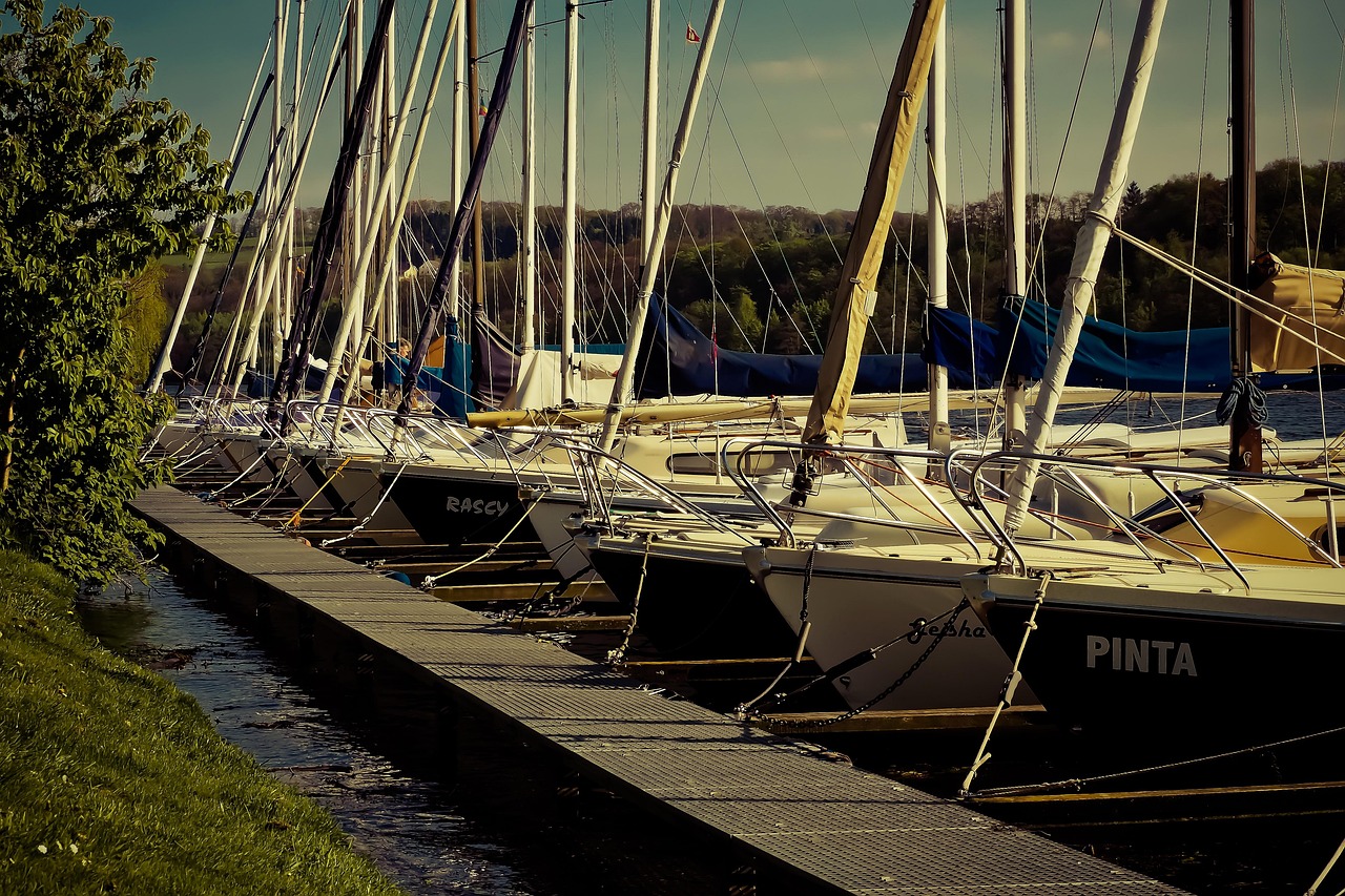 Port Sailboats Invest - Free photo on Pixabay - Pixabay