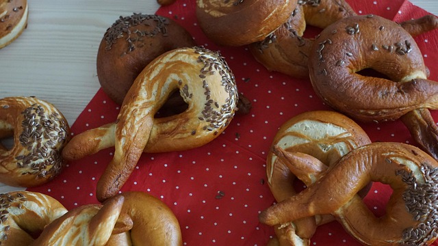 Pretzels Pretzel Crispy - Free photo on Pixabay - Pixabay