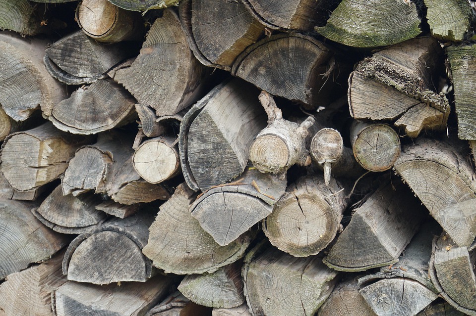 Holzstoß Holz Holzscheit - Kostenloses Foto auf Pixabay