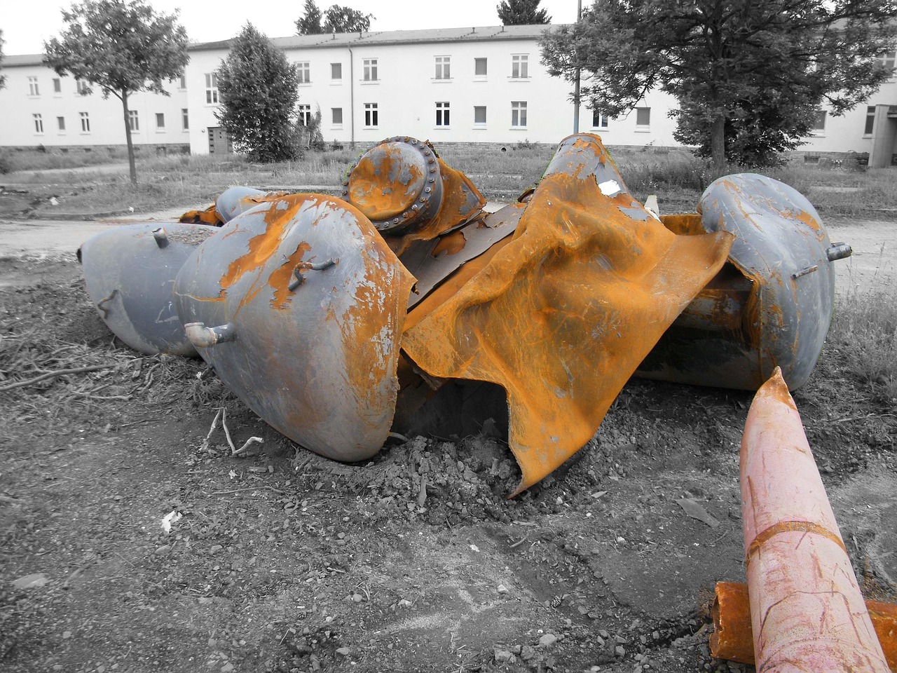 Tank Demolition Rust - Free photo on Pixabay - Pixabay