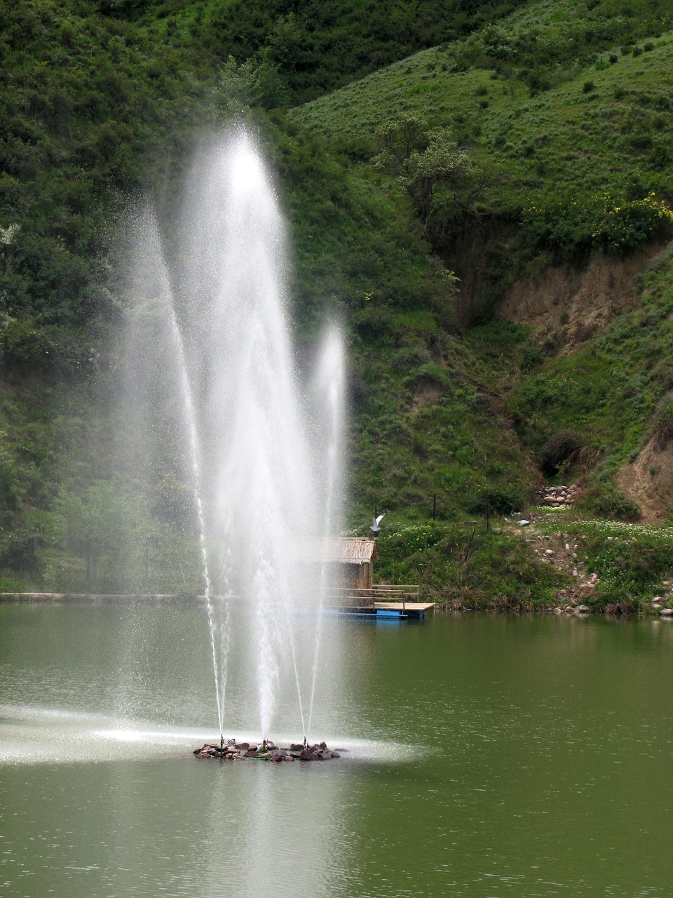 Fountain Nature Lake - Free photo on Pixabay