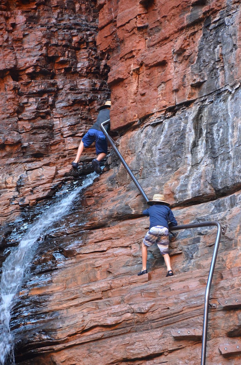 Rock Climbing Precarious - Free photo on Pixabay - Pixabay