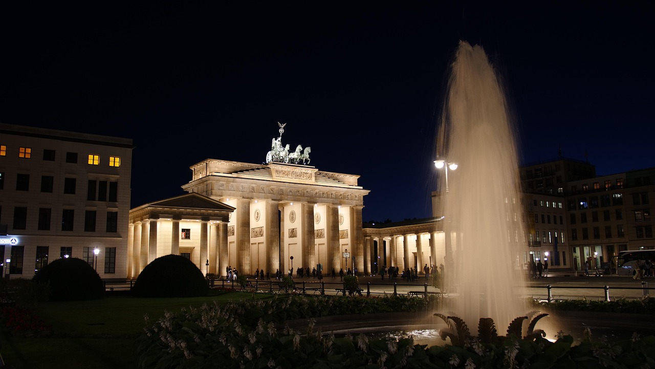 Brandenburg Gate Berlin - Free photo on Pixabay