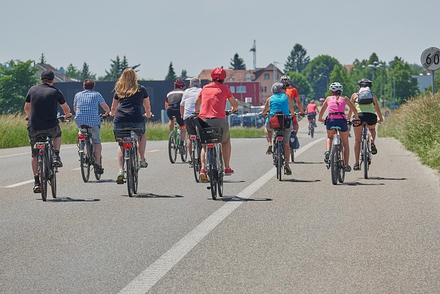 Bicycle Group Country Road - Free photo on Pixabay - Pixabay