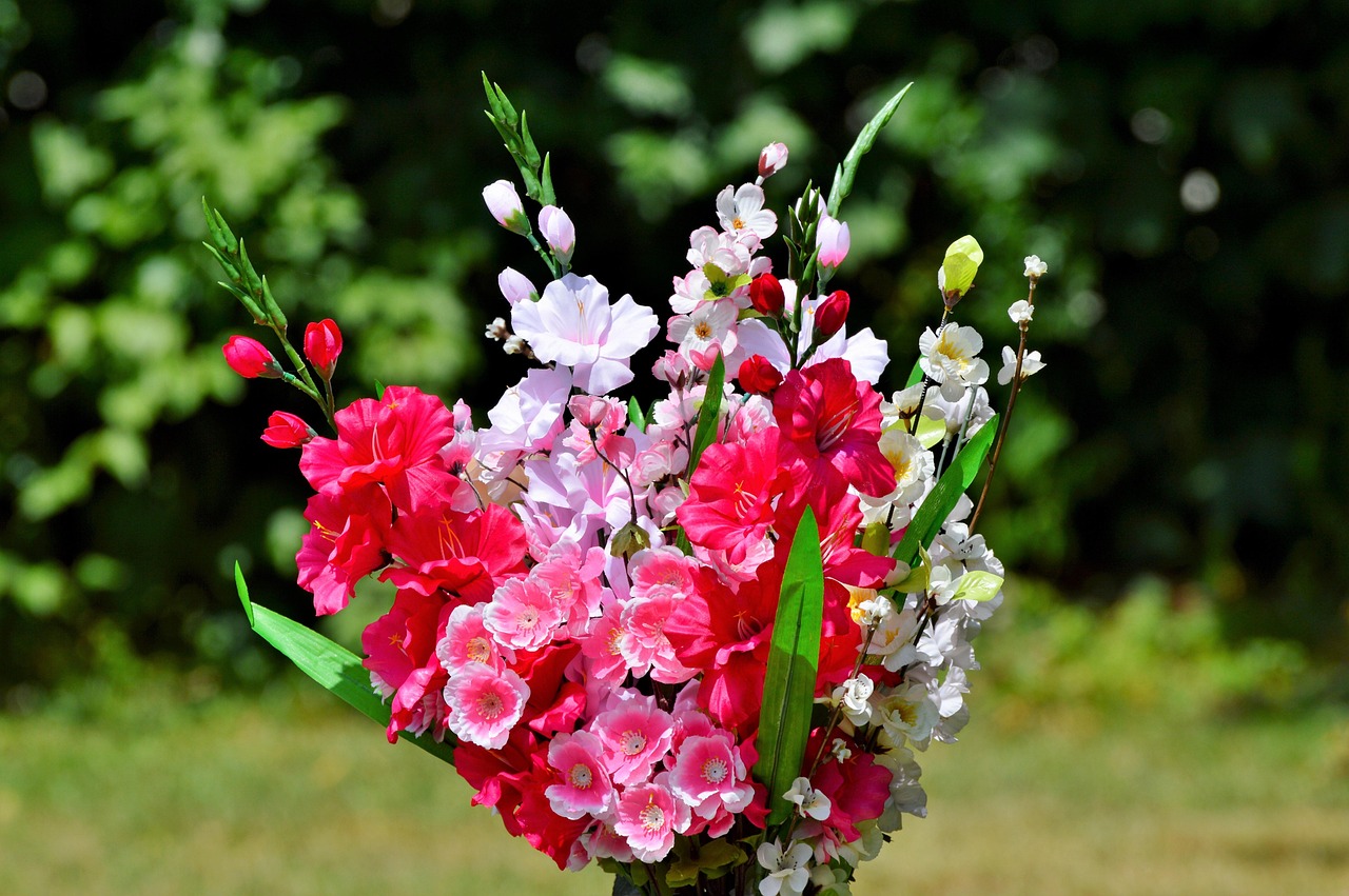 Blumenstrauss Lilien Rosen - Kostenloses Foto auf Pixabay - Pixabay