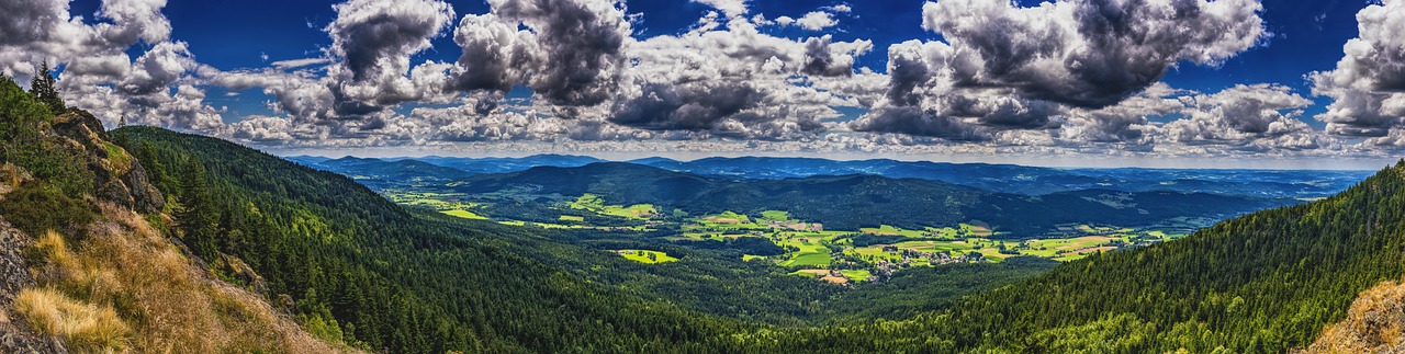 300,000+ Free Hilly Landscape & Hilly Images - Pixabay