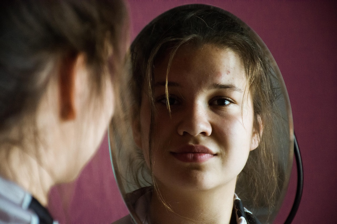 Girl Mirror Smile - Free photo on Pixabay - Pixabay