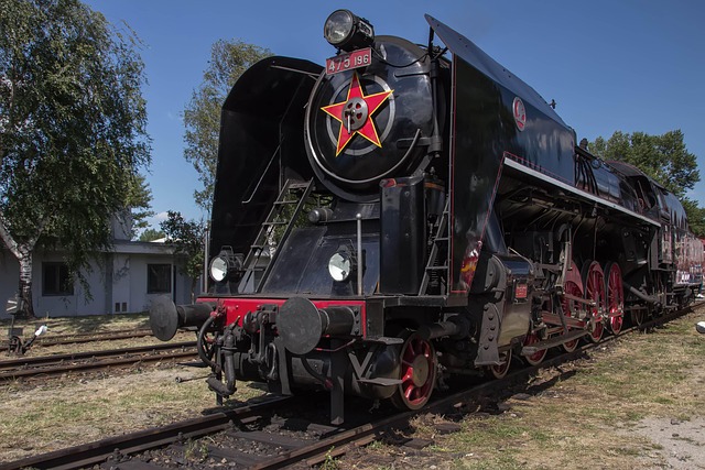 Locomotive The Train Historic - Free photo on Pixabay