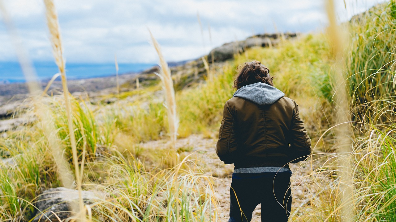 People Woman Walking - Free photo on Pixabay - Pixabay