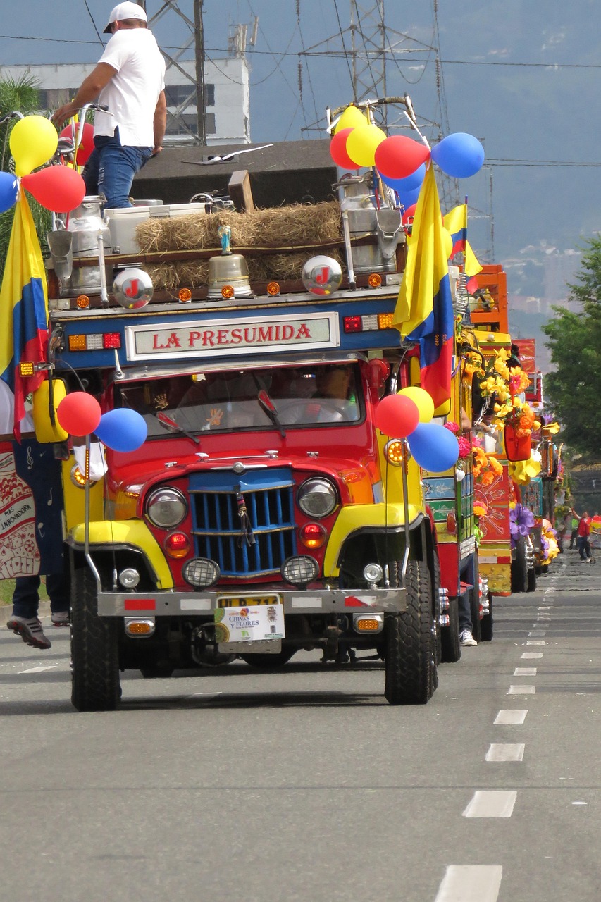 Autos Desfile Feria - Foto gratis en Pixabay - Pixabay