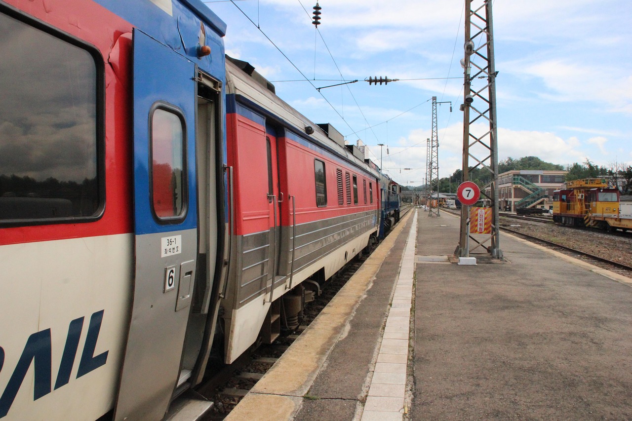 Comboio Ferrovia Tráfego - Foto gratuita no Pixabay - Pixabay