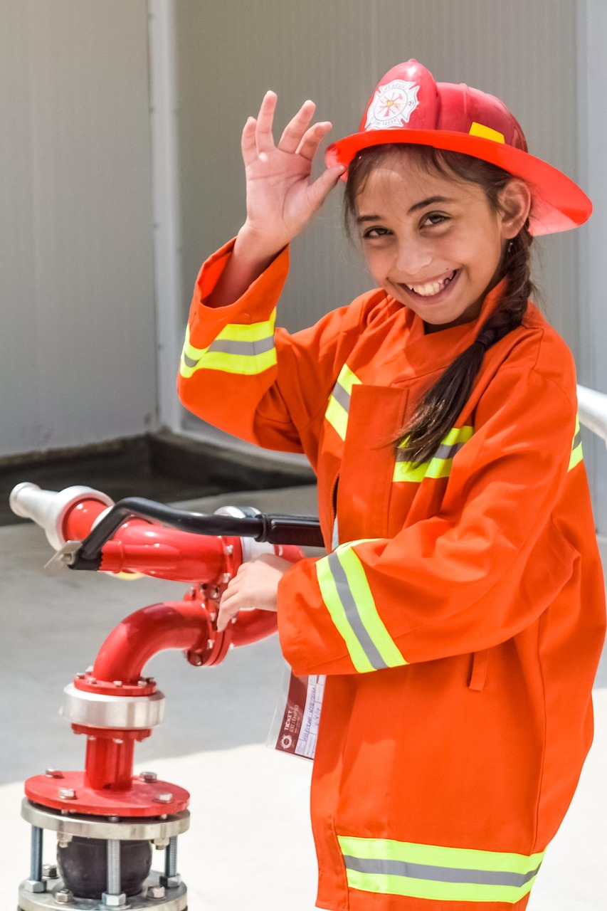900+ Free Firefighter & Fireman Photos - Pixabay
