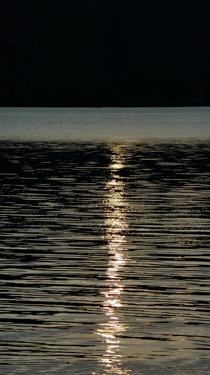 Agua Rayos De Sol Reflexión - Foto gratis en Pixabay - Pixabay