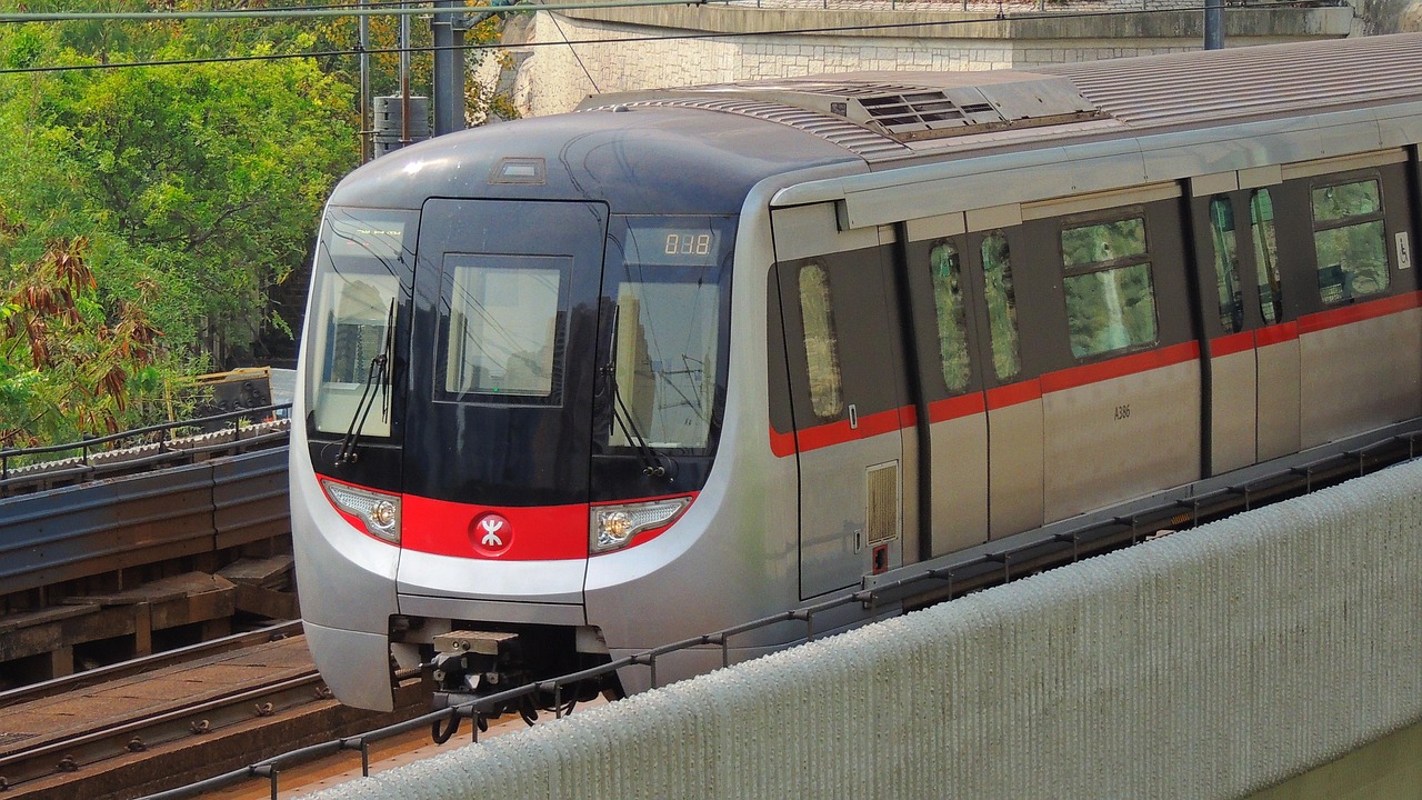 Hongkong Train City - Free photo on Pixabay - Pixabay
