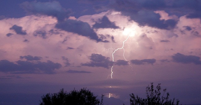4,000+ Free Lightning Bolt & Lightning Images - Pixabay
