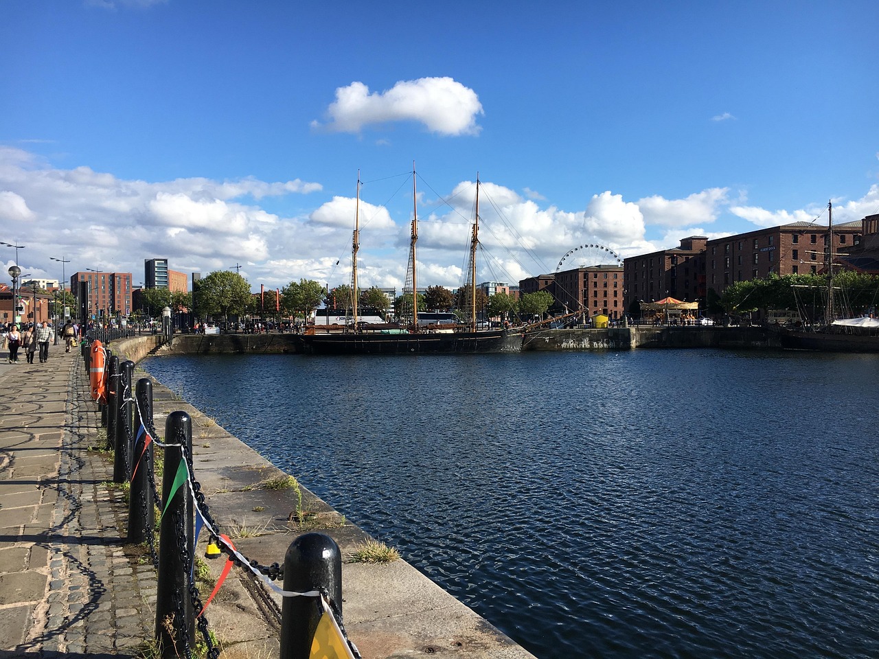 Plus de 300 images de Liverpool Fußball et de Liverpool - Pixabay