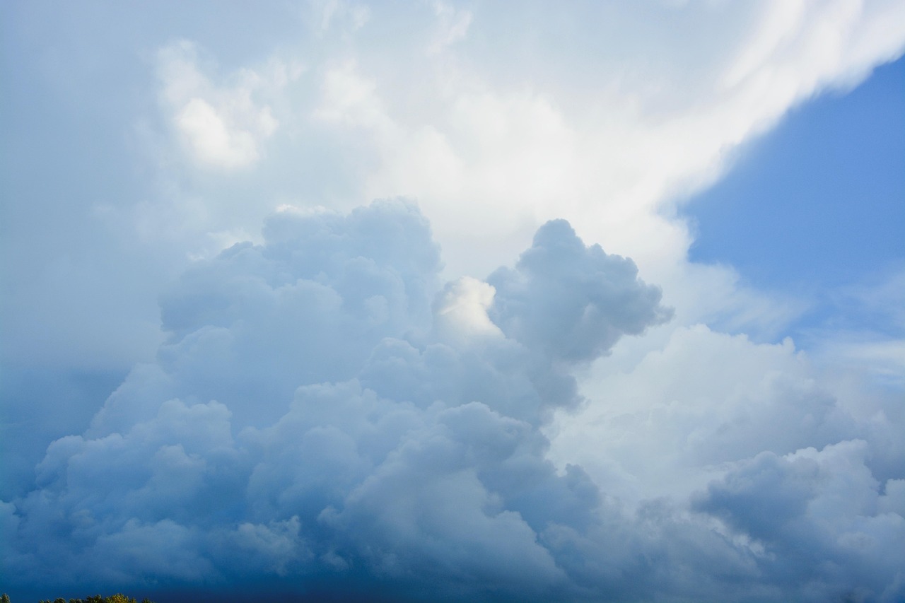 Meer dan 400 gratis afbeeldingen van Wolkenlucht en Natuur - Pixabay