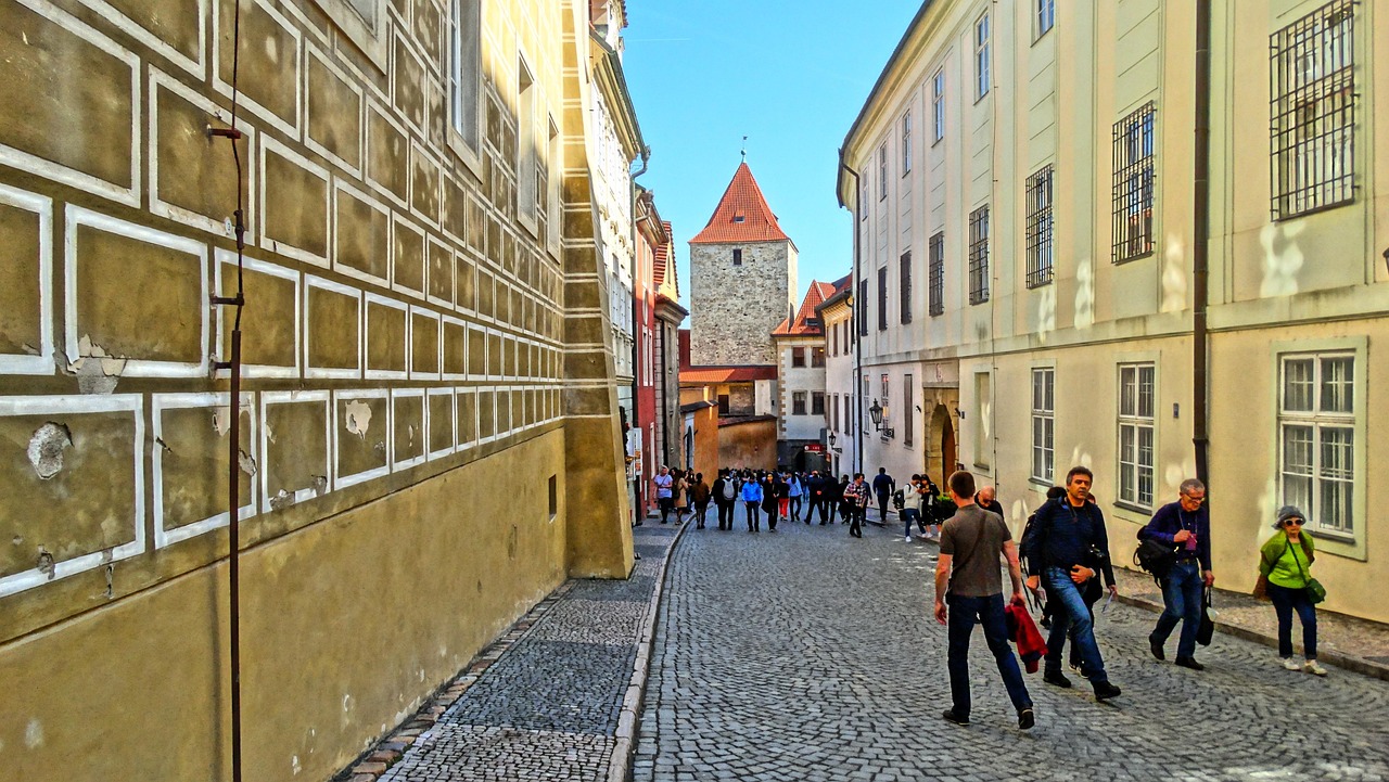 Gold Street Prague - Free photo on Pixabay