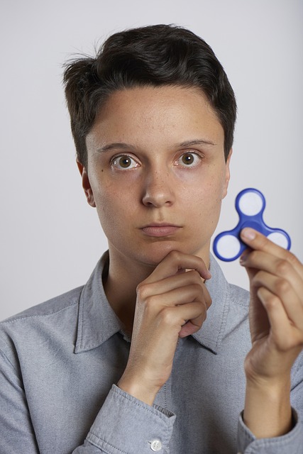 Fidget Spinner Holding - Free photo on Pixabay - Pixabay